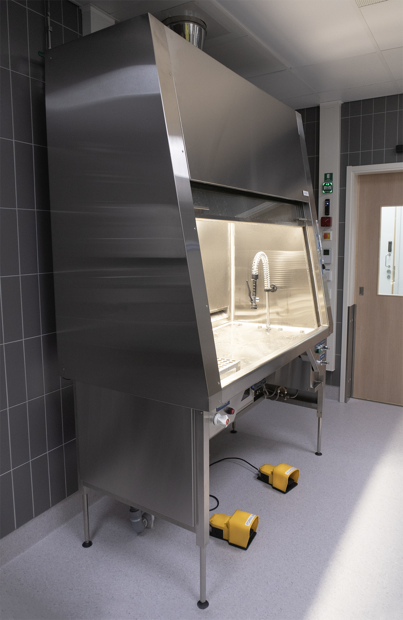 Sample rinsing station - Kavika HealthCare